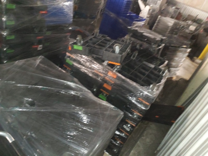 Metal push cart and Dolly pally W2174